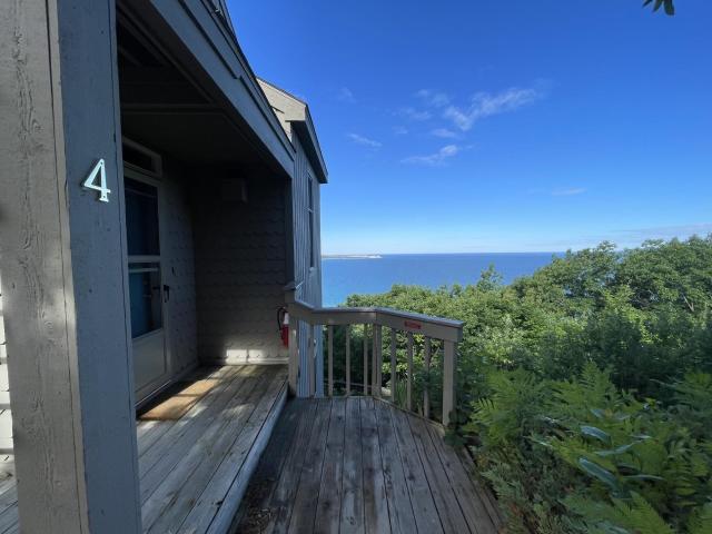 4A Pinnacle Place
