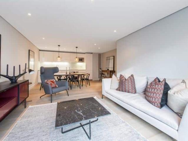 4B MERCHANT SQUARE EAST, W2, London