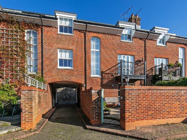 4B St. Swithun Street, Winchester SO23, 4 bed town house to rent, £3,500 pcm | PrimeLocation