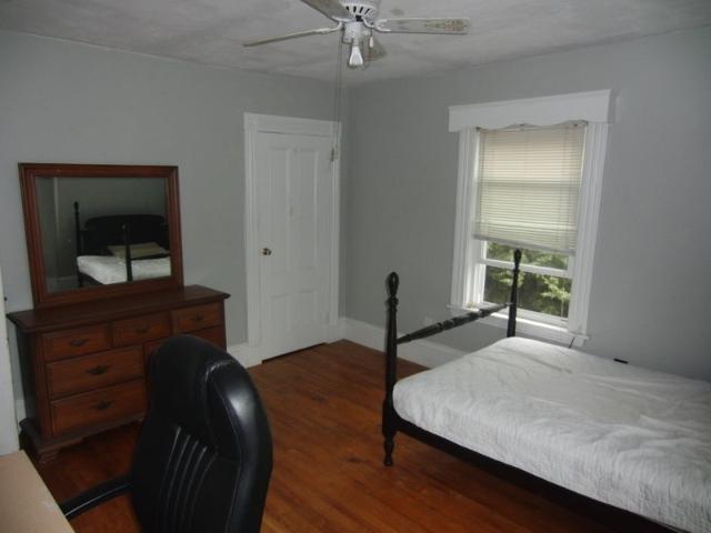 4bd 2b convenient to Davis/Porter/Harvard  all uti