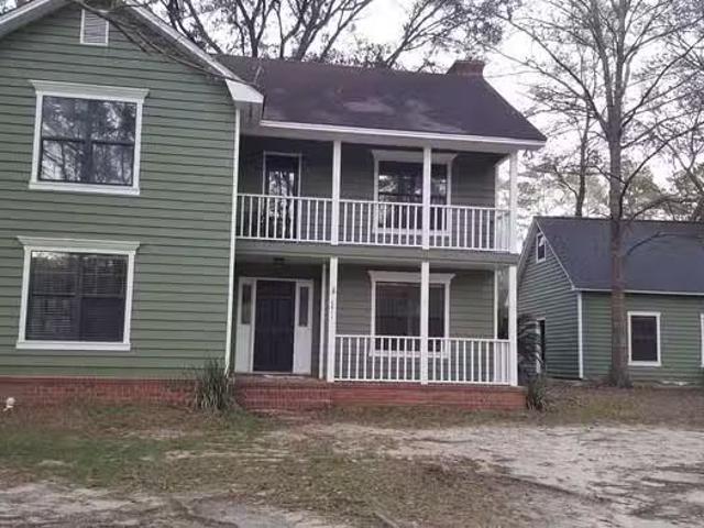 4Bedroom Single Family Home Horses Welcome Available Aug 2019.