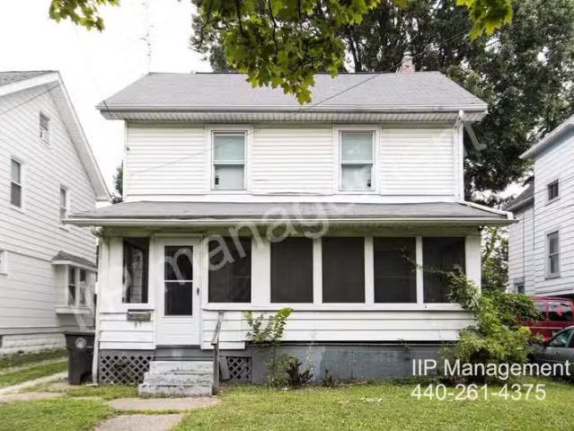 4BR 1BA Akron Colonial with Garage 87 E Ido Ave