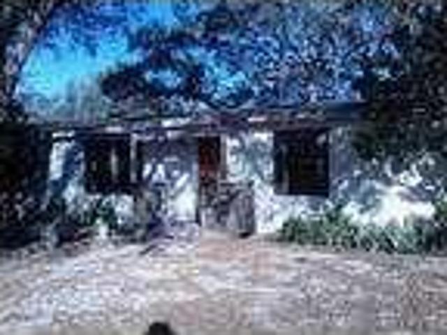 4br 4 bed. 2 bath. 3 fenced acres & barn. Pets horses ok. 100 off fees