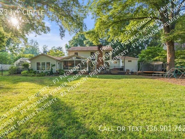4BR Golf Course Home in Bermuda Run with EV Charger