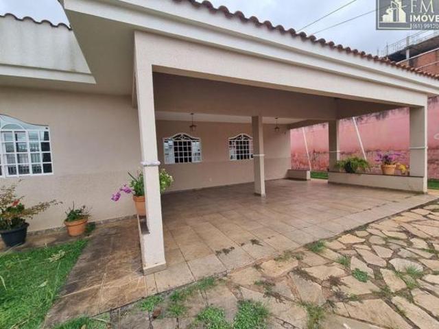 4QTS SENDO 2 SUITES ACEITA PERMUTA, 61 99463 5151