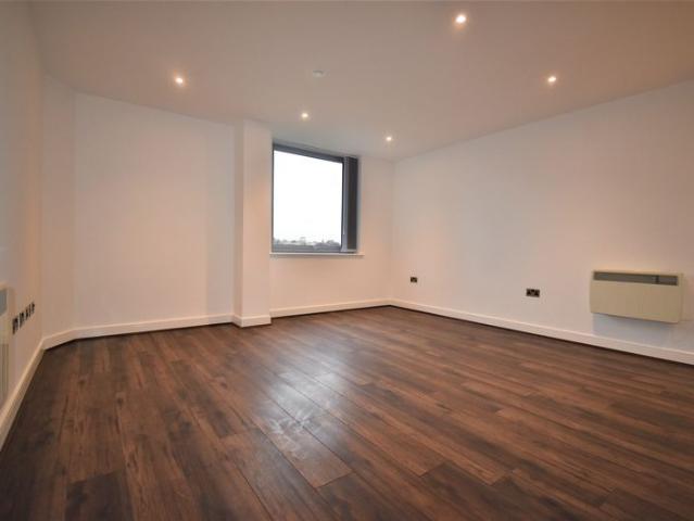 4th Floor, Churchill Place, Churchill Way, Basingstoke RG21, 1 bed flat to rent, £1,200 pcm | PrimeLocation