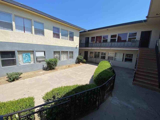 4th Street Apartments. Gorgeous Newly Remodeled Apartments. Great Location! CALL NOW! 1 Bedroom Apartment for Rent at 1817 W 4th St, Los Angeles, CA 90057 Westlake