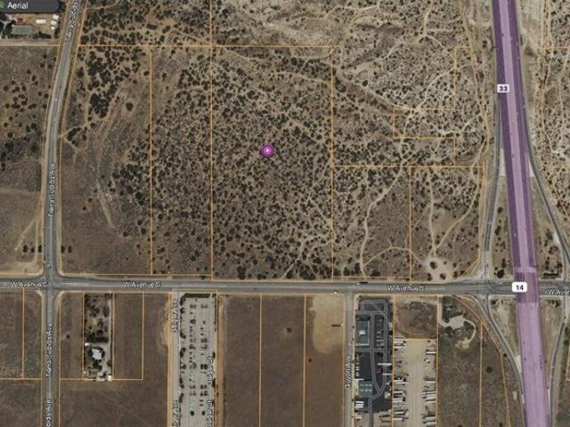 4th Street W on Ave S, Palmdale, CA 93551