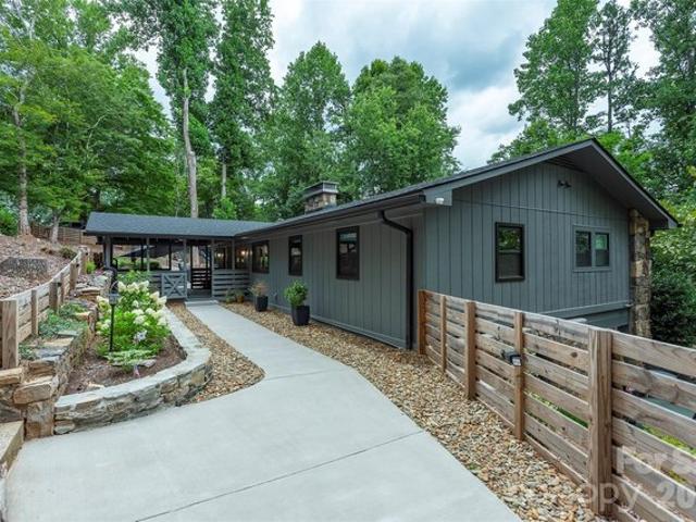 53 Vanderbilt Ter, Asheville, NC 28806