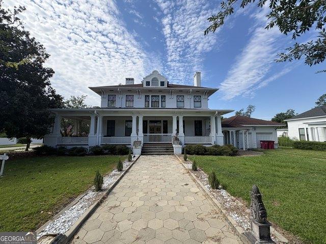 53 W Graham St, McRae Helena, GA 31055