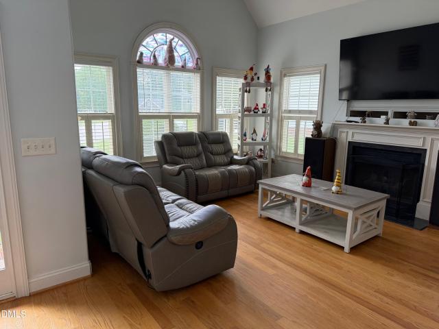 53 Westcliff Court