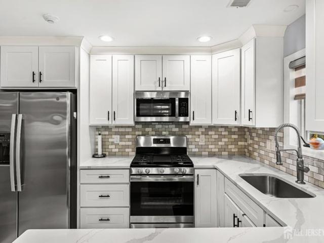 53 Winthrop Rd Unit G, Monroe, NJ 08831