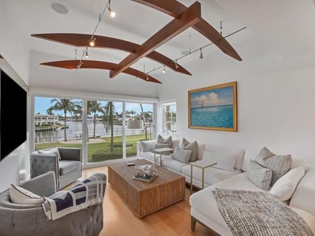 53 Anchor Dr Unit B, Key Largo, FL 33037