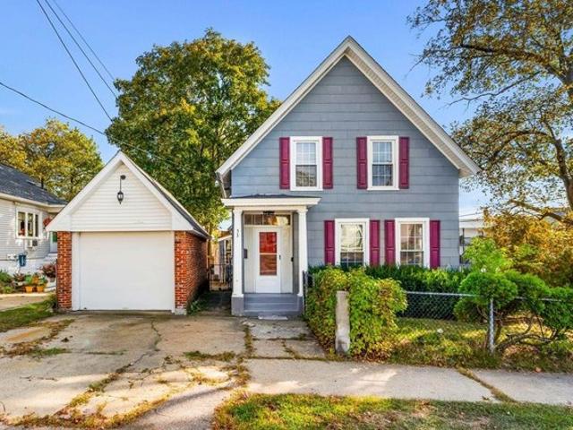 53 Arlington St, Manchester, NH 03104