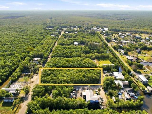53 Beaver Ln, Ochopee, FL 34141