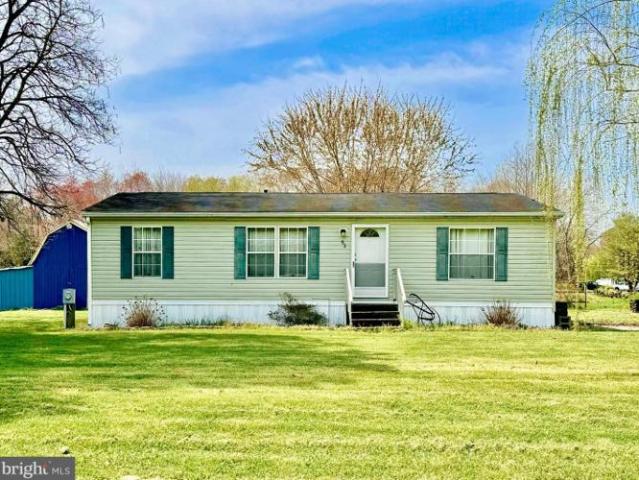 53 Beagle Club Rd, Felton, DE 19943