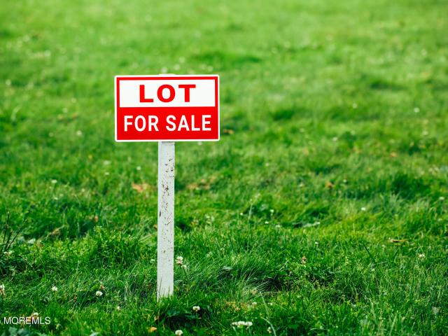 53 Bonita Rd, Waretown, NJ 08758 | MLS #22606 | Compass