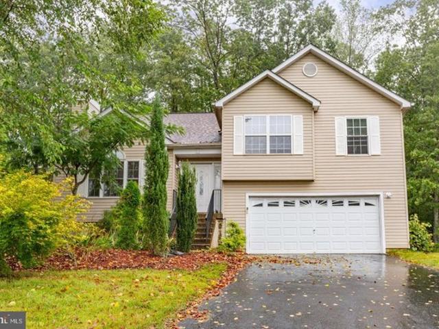 53 Bloomington Ln, Stafford, VA 22554