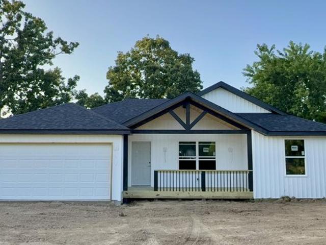 53 Blue Ridge Dr, Seymour, MO 65746
