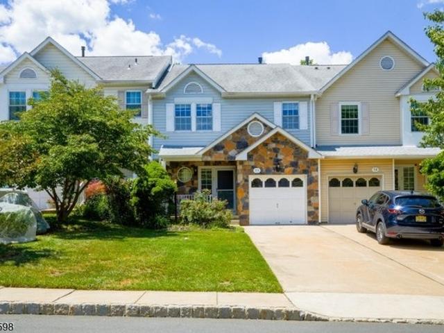 53 Castleton Rd, Montgomery Twp, NJ 08540