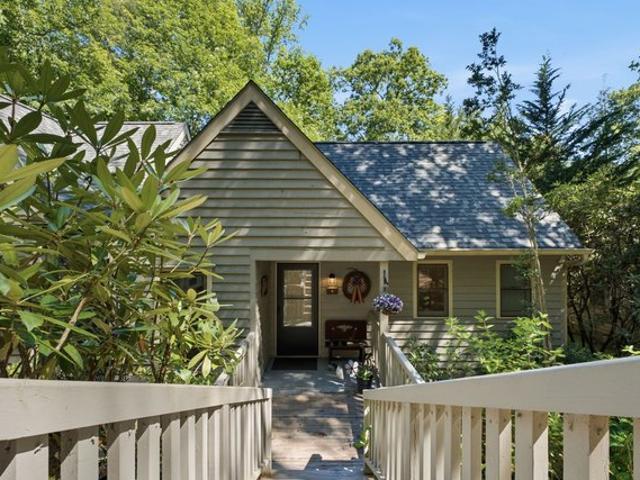 53 Chestnut Ridge Rd Unit 4, Sapphire, NC 28774