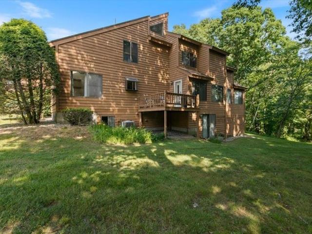 53 Clement Ct, Haverhill, MA 01832