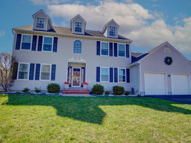 53 Crater Lake Road