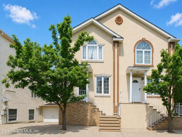 53 Erika Loop, Staten Island, NY 10312