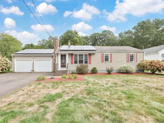 53 Field Rd, Cromwell, CT 06416