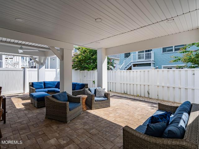 53 Fort Avenue