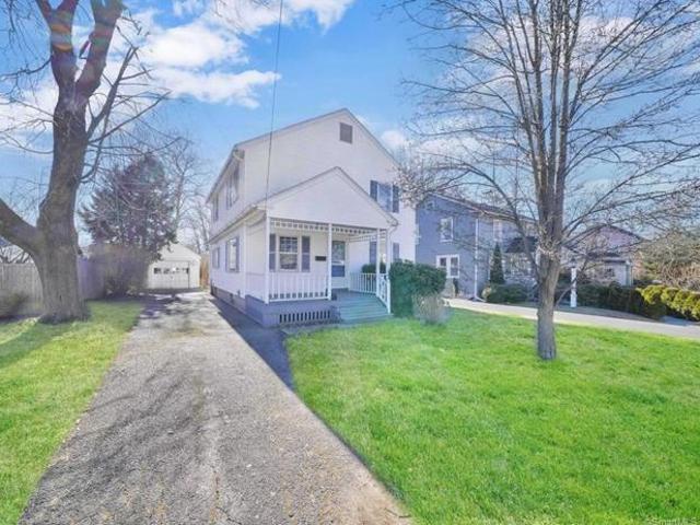53 Glover St, Fairfield, CT 06824