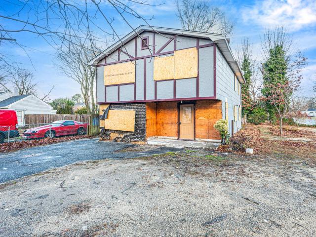 53 Hounslow Rd, Shirley, NY 11967 | MLS #981693