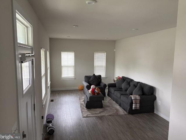 53 Lady Harrington Drive