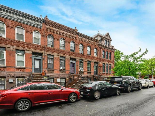 53 Linden Street