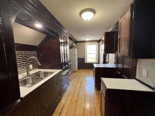 53 Messer Street # C
