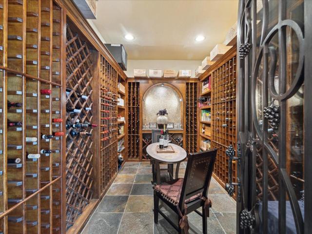 53 New Oak Trail