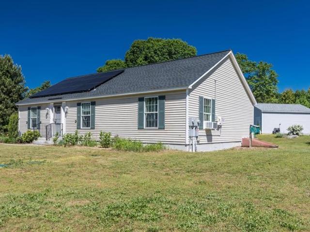 53 Nuthatch Loop, Barrington, NH 03825