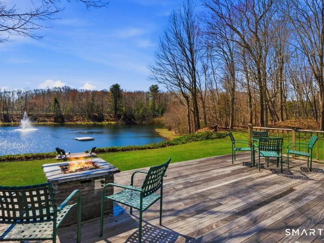 53 Oakridge Dr, Westbrook, CT 06498 | MLS #24166 | Compass