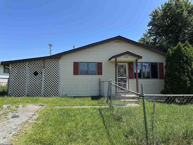 53 Orr St, Buckhannon, WV 26201