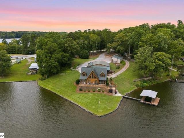 53 Pine Ln, Iva, SC 29655
