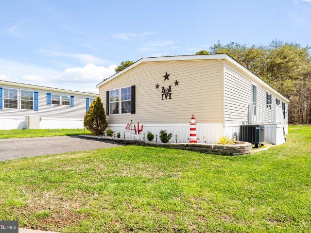 53 Queen Eleanor Drive