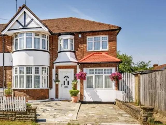 53 Radcliffe Road, London, HA3 7QA, United Kingdom | 5 bed duplex for rent #167776209 | Rentberry