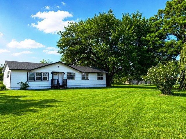 53 Reality Rd, Denison, TX 75021