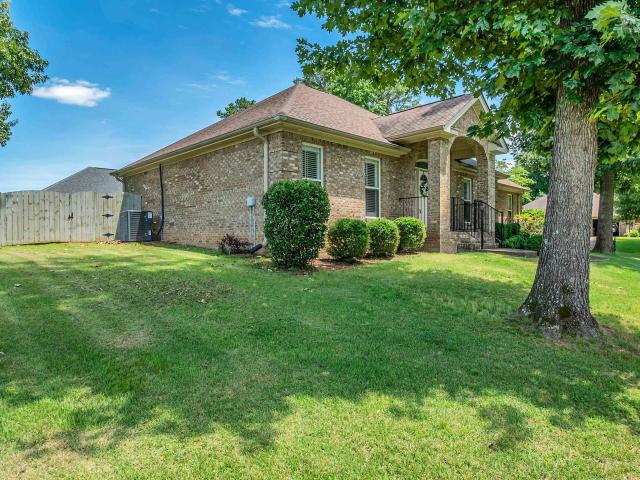 53 Ridgecliff Dr