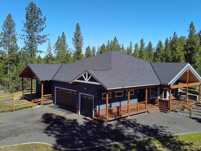 53 Sliver Cloud Dr, Cascade, ID 83611