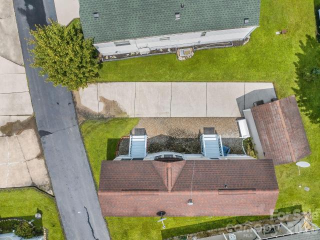 53 Strollers Lane