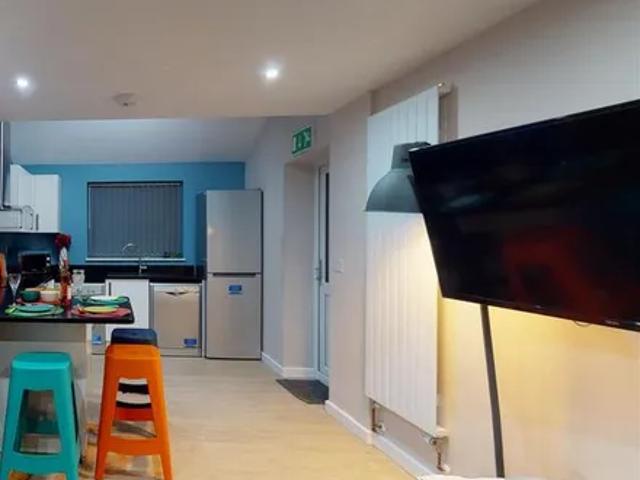 53A Coronation Road, Metchley, B29 7DE, United Kingdom | 5 bed house for rent #133740628 | Rentberry