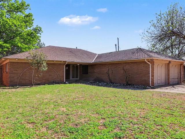5004 NW 61st Place