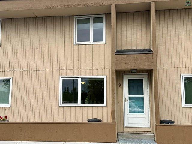 5004 Dartmouth Dr, Fairbanks, AK 99709