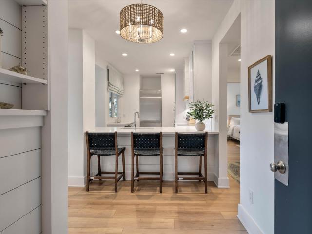 5004 Green Dolphin Way Share A